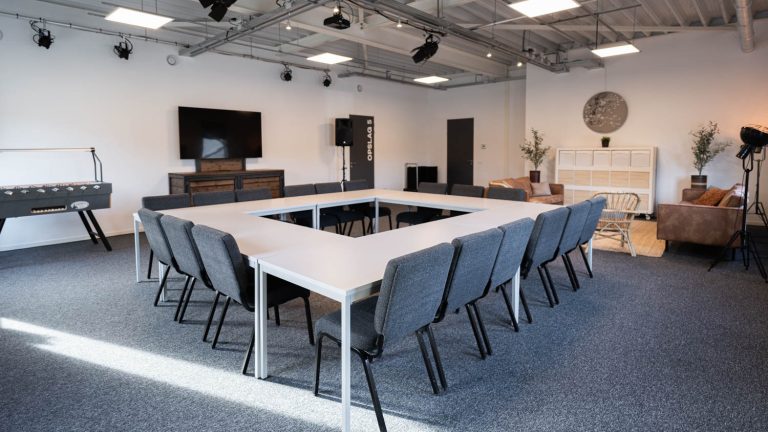 Zaal 4 – Gebouw 055