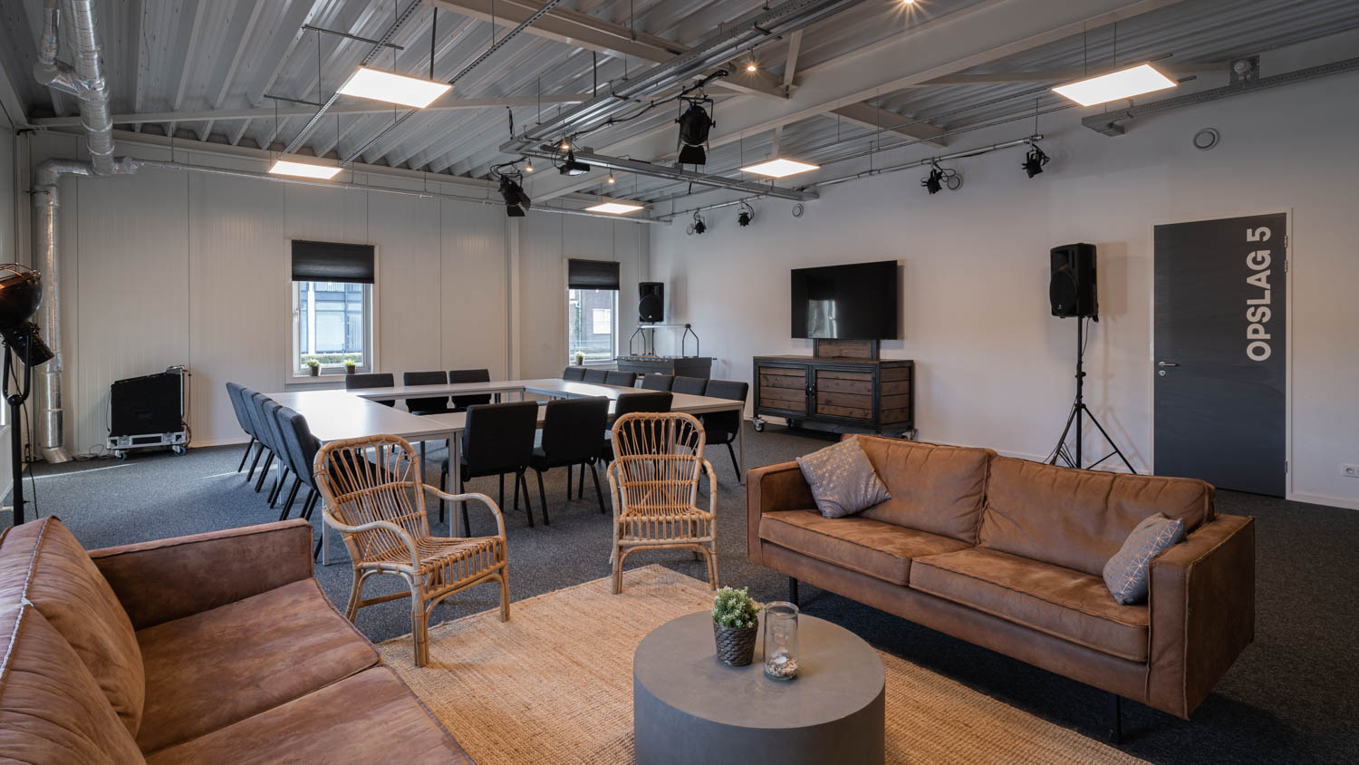 Zaal 4 – Gebouw 055