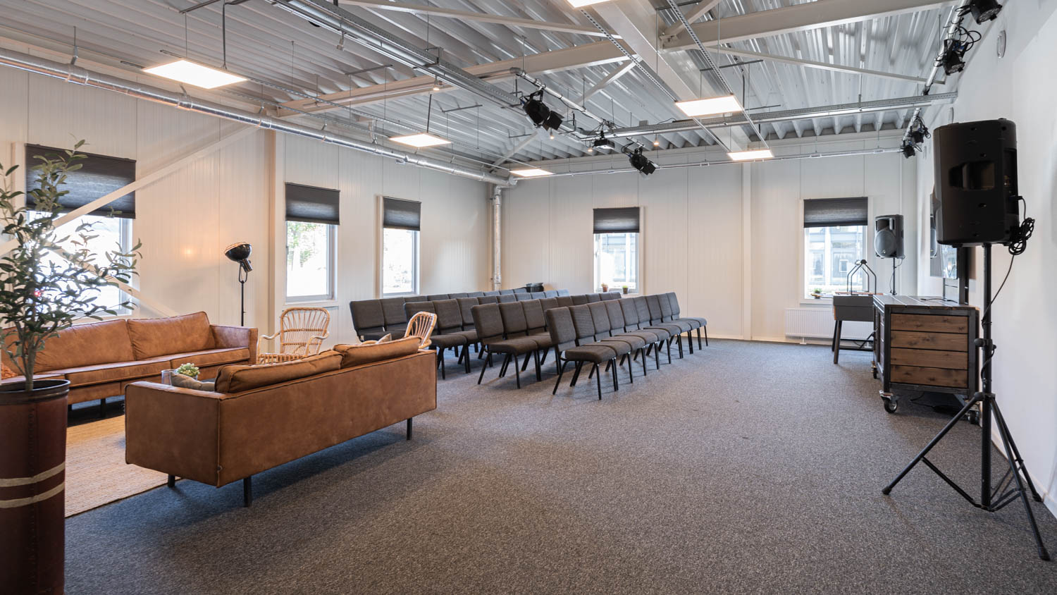 Zaal 4 – Gebouw 055